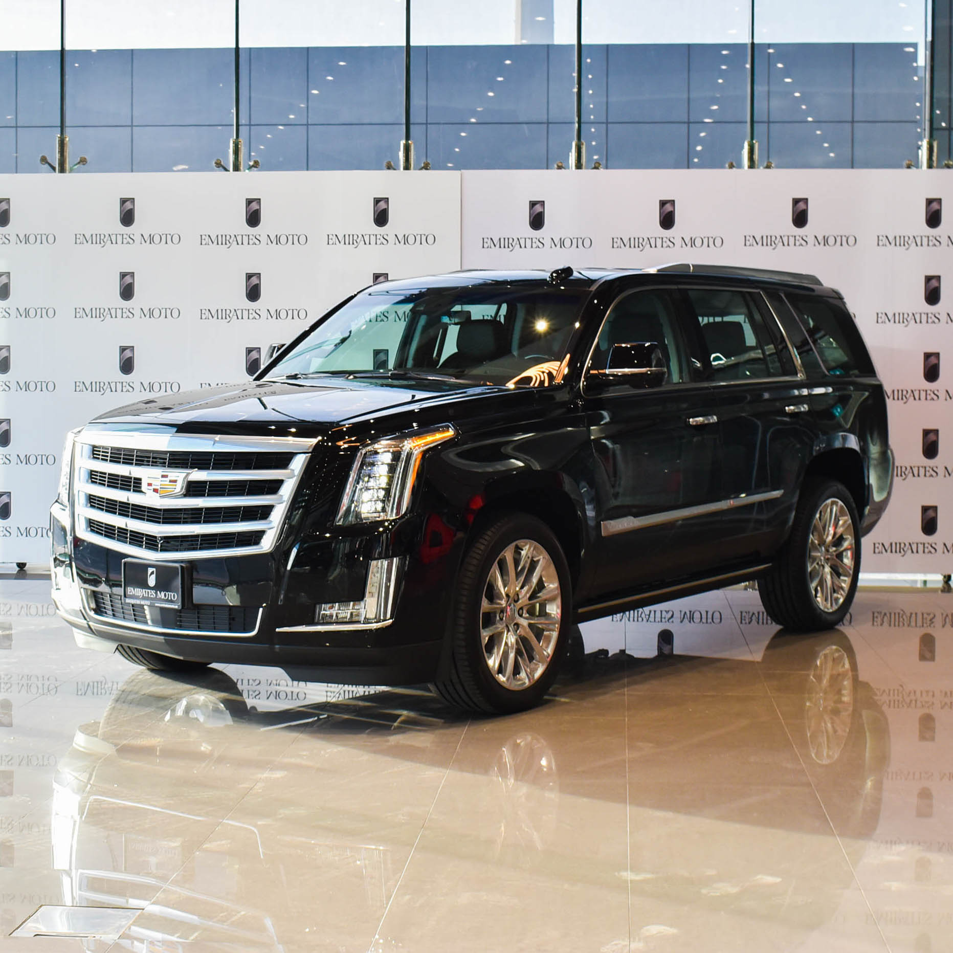 Cadillac Escalade | Emirates Moto Official Website