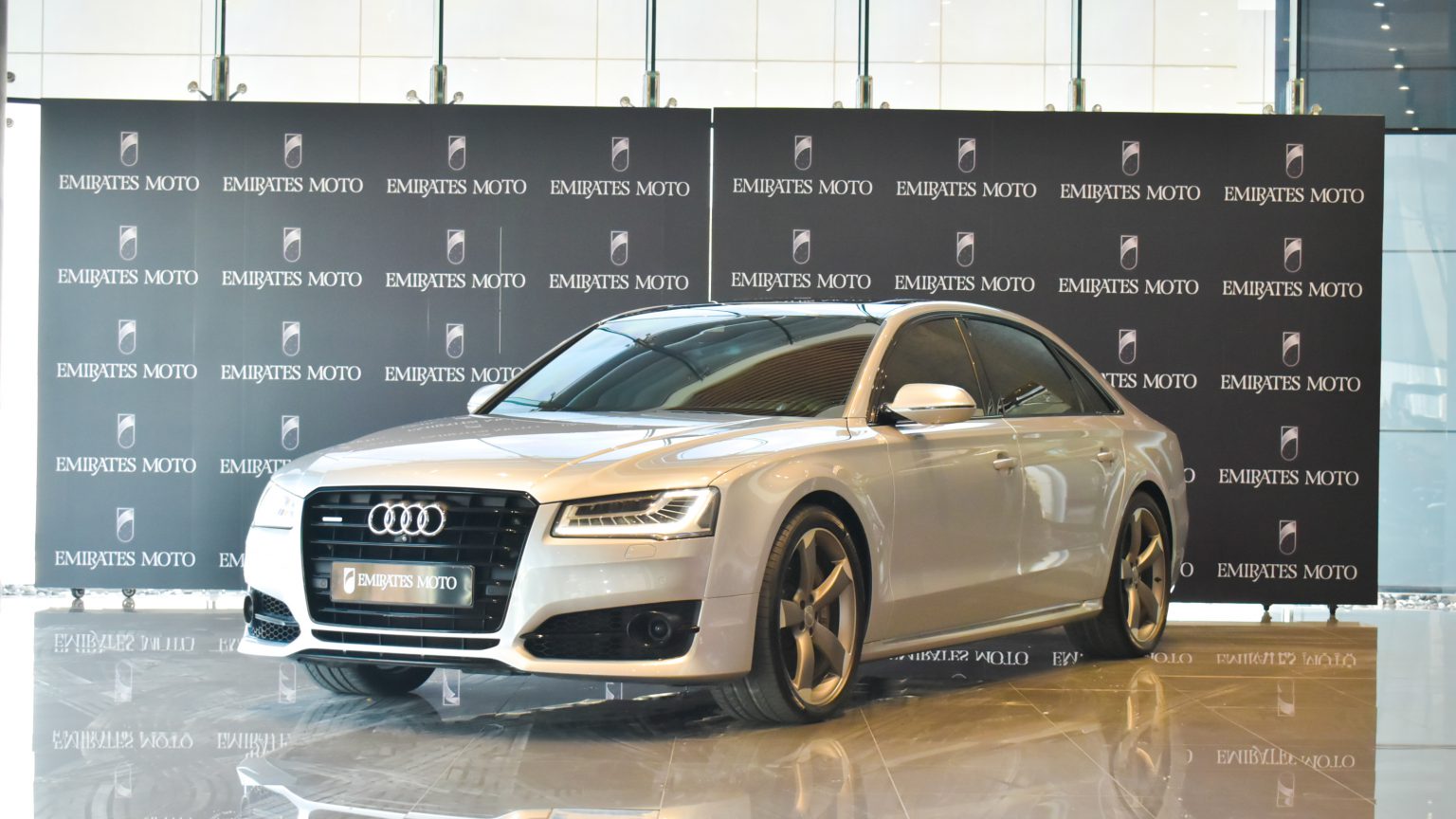 Emirates Moto | Buying, Selling and Repairing Premium Cars